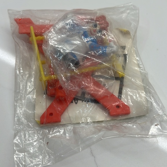 McDonald's | Toys | 989 Mcdonalds Happy Meal Featuring Raggedy Ann With ...